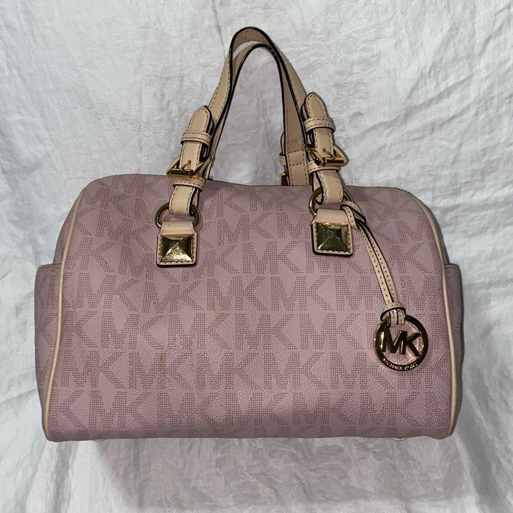 Rare Michael Kors Pink Grayson Signature Limited - Gem